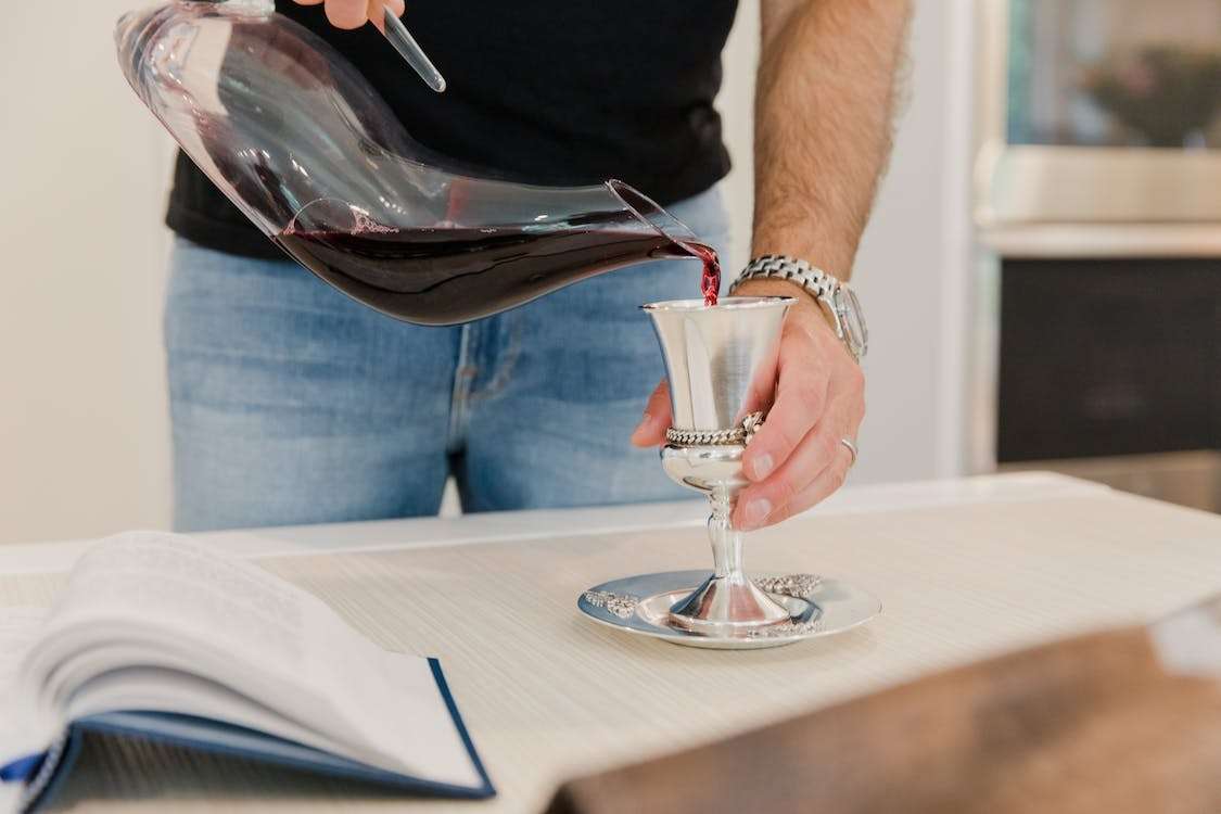 A Tourist's Guide to Shabbat (the Sabbath) - Israel Inside Out